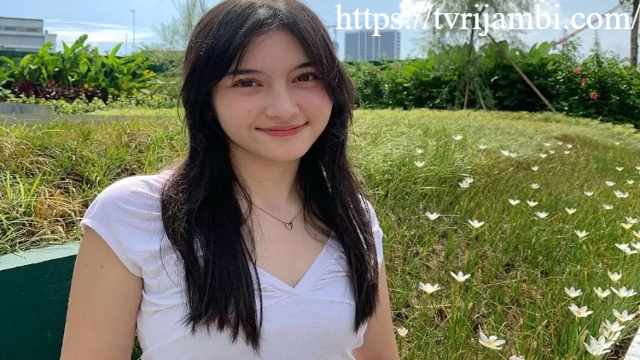 Profil dan Karier Gaby Rosse, Selebgram Blasteran